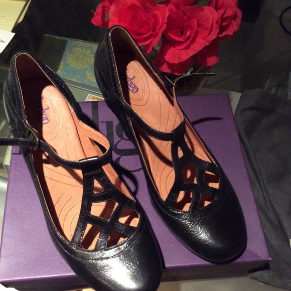 Indigo | Shoes | Indigo Black Pumps | Poshmark